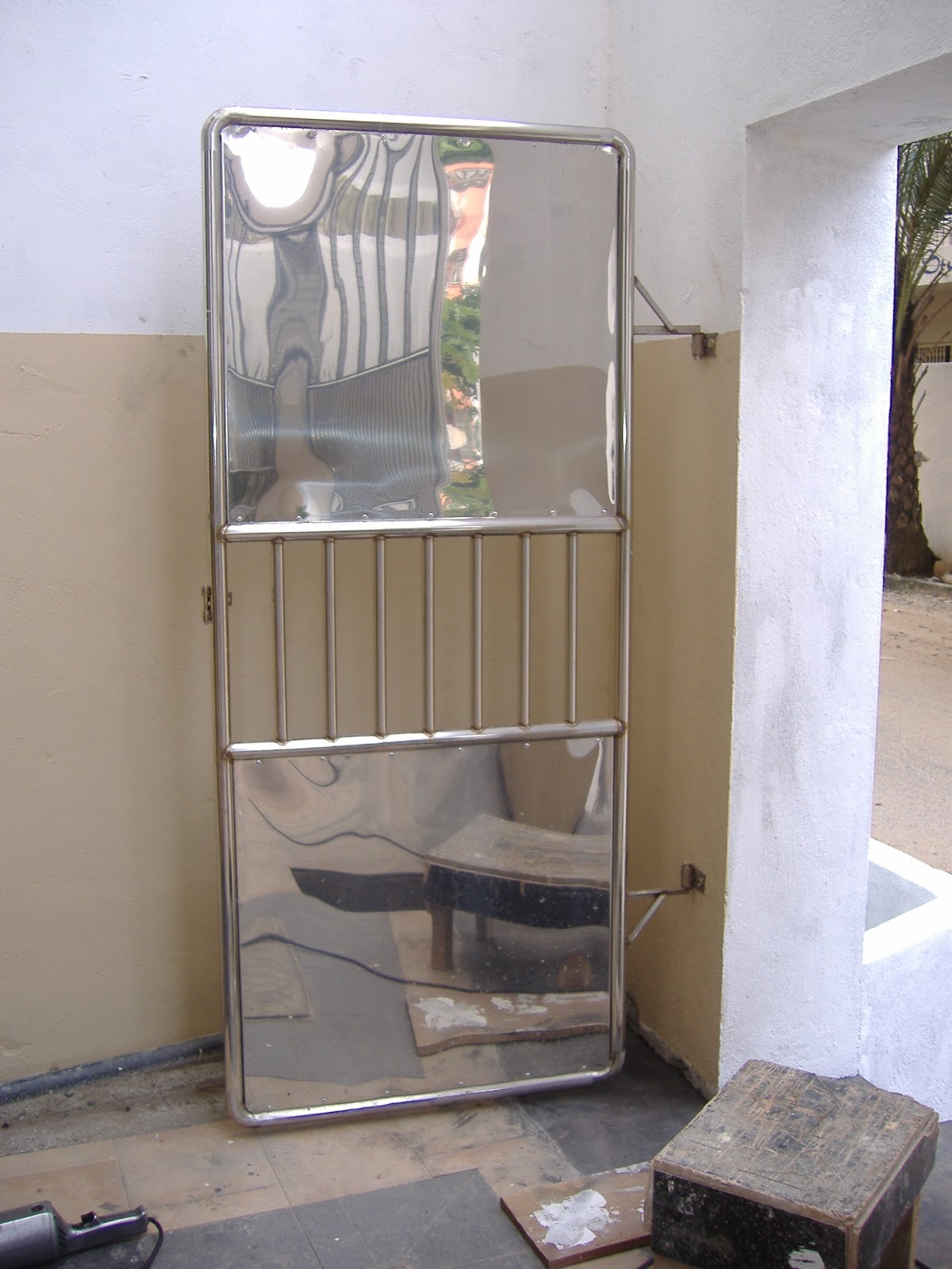 TMR Stainless Steel Fabricators: Gates & grill works