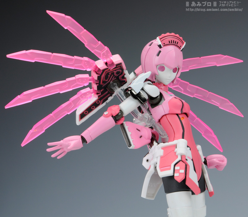 IL BLOG DI SAGITTARIOLUCENTE: Bandai - Chogokin: RAcaseal Eleanor ...