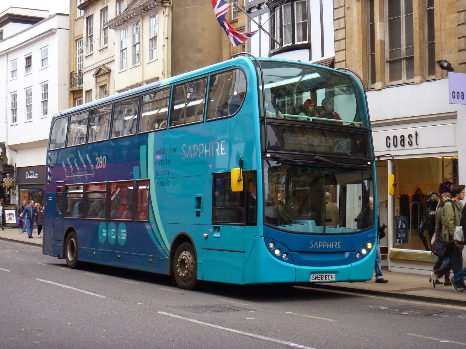 WLTM Transport Blog: Arriva Sapphire: Route 280 (31/10/13)