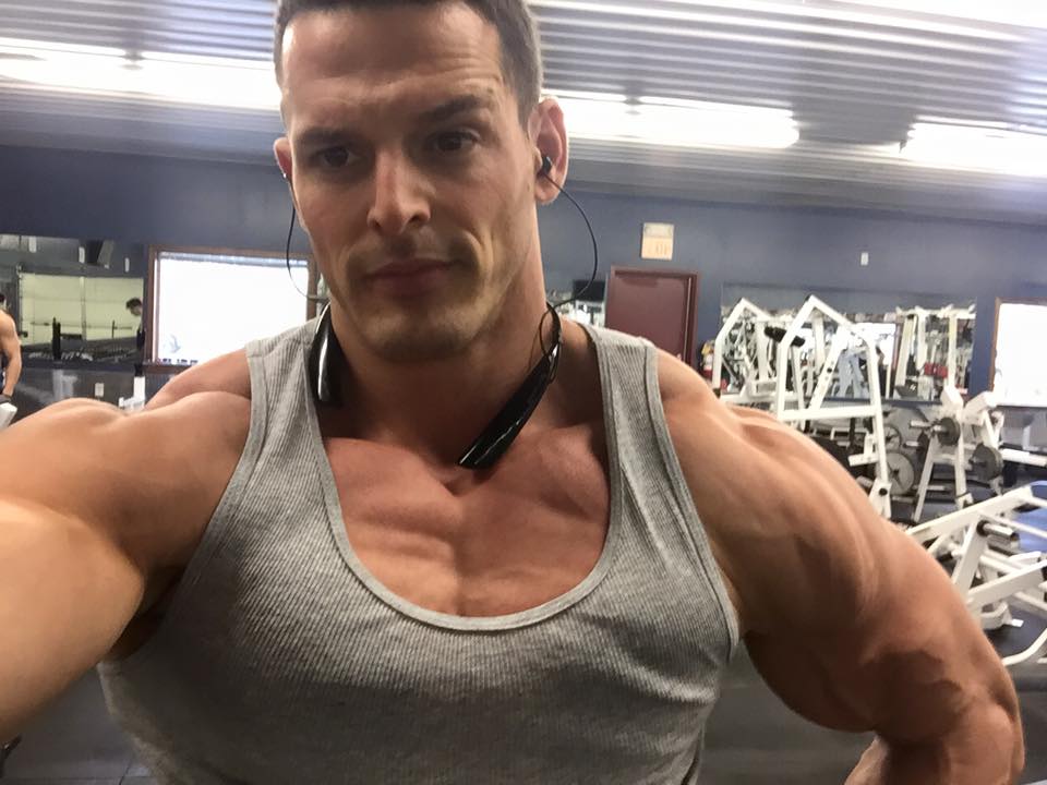 Beefcakes of Wrestling: Muscle Monday : Selfie Showdown Godderz vs The ...