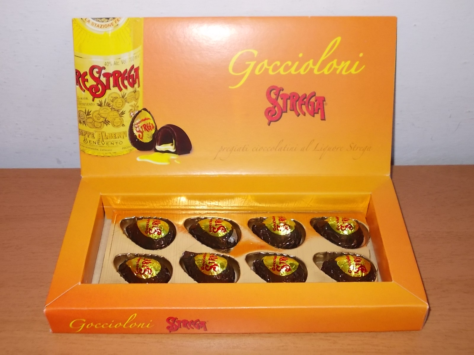 La mia vita, come in un vortice: Strega... la dolcezza coi cioccolatini ...