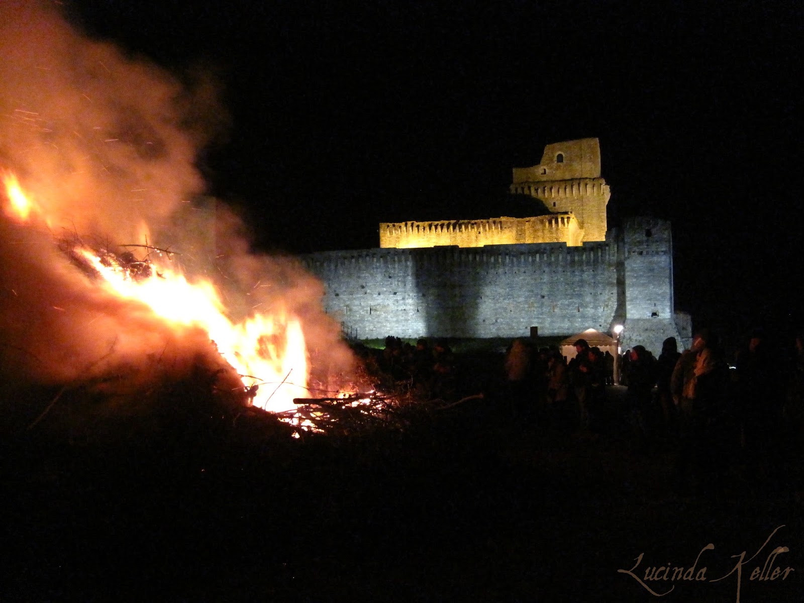 Cobalt Violet: Assisi in December ~ The Magical Hours Begin ...