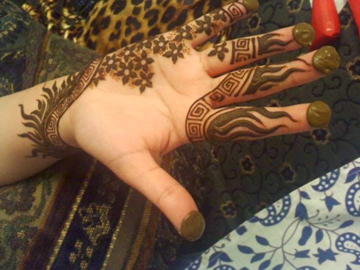 nakch henna marocaine - caftan marocain