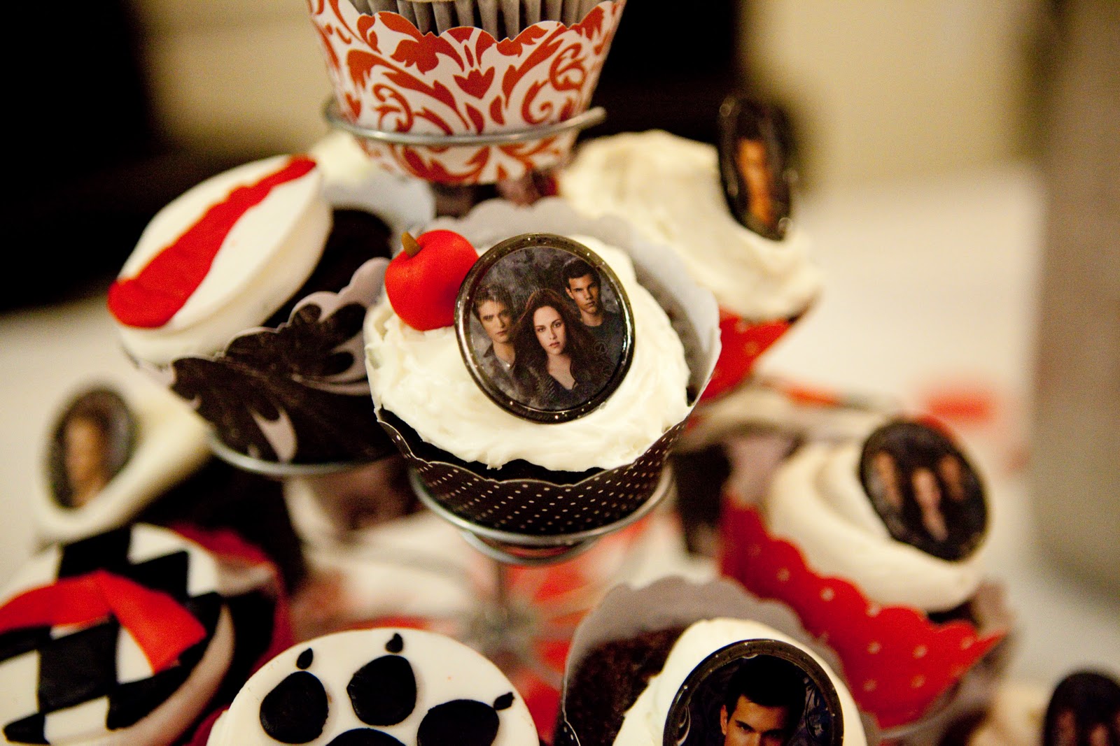 Kara's Party Ideas Breaking Dawn Twilight Party | Kara's Party Ideas