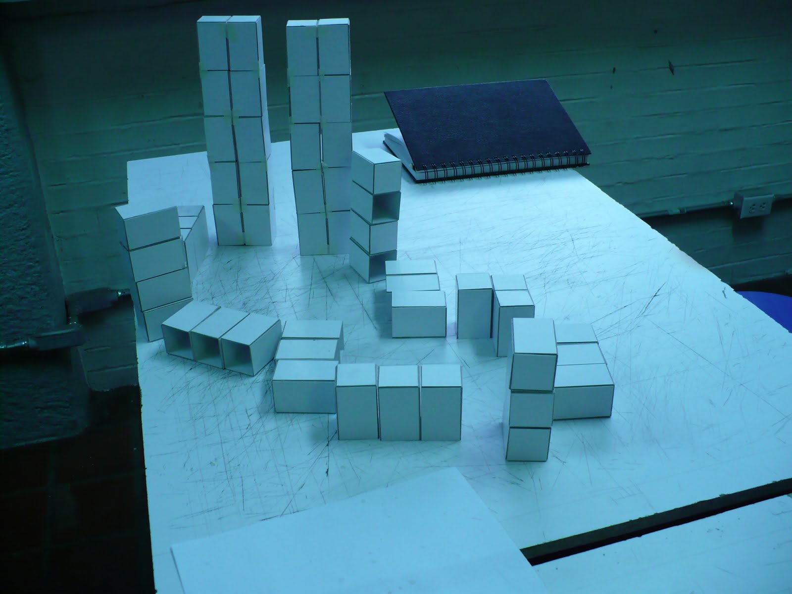 Taller de proyectos: CINCO EJERCICIOS DE COMPOSICIÓN CON VOLÚMENES (8 ...