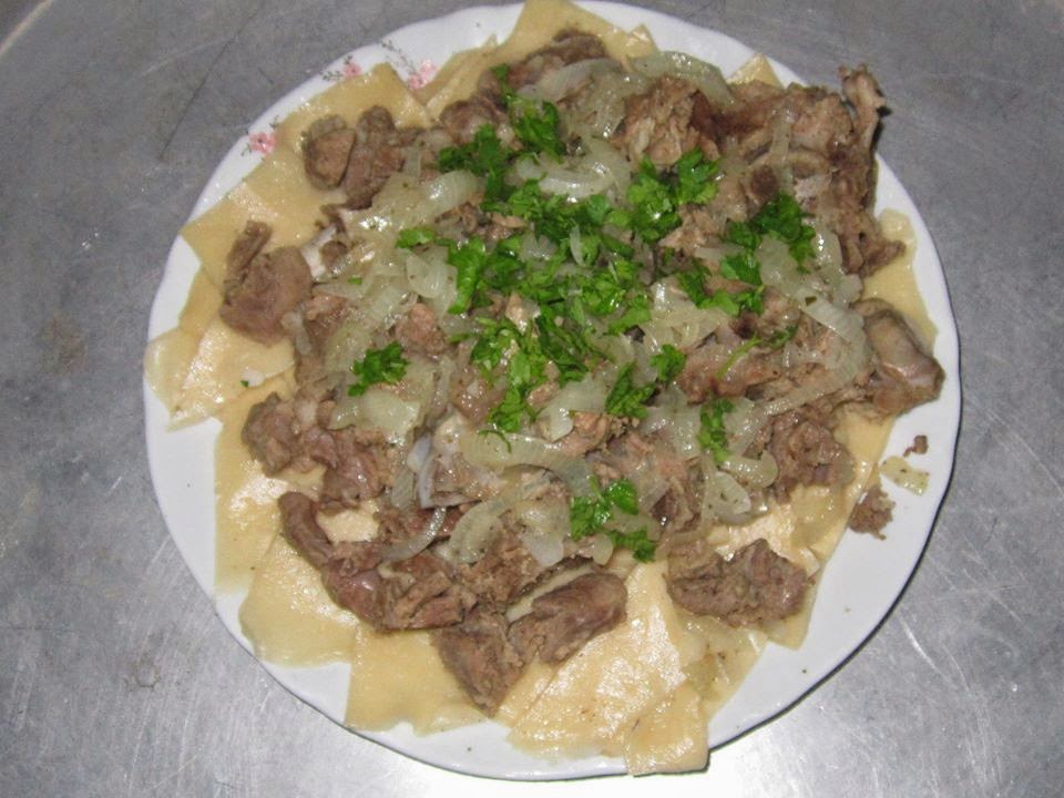 Kazakistan'a giderken: Bes barmaq (Beş parmak) yemeği