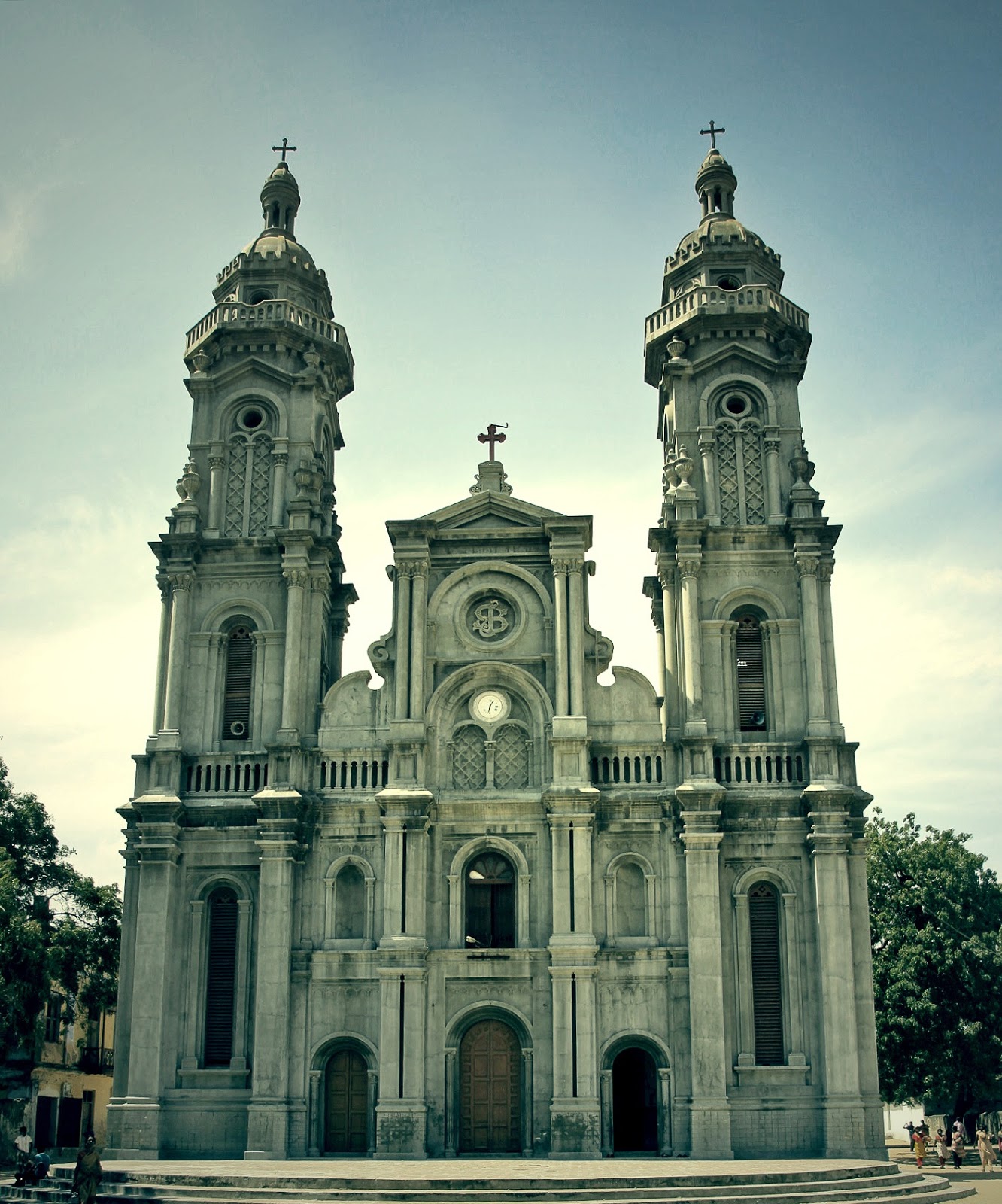 Tamilnadu Tourism: St. James Church, Manappad, Thoothukudi