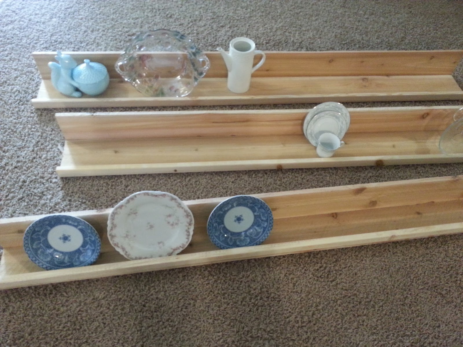 The Petersen Project: DIY Plate Shelves