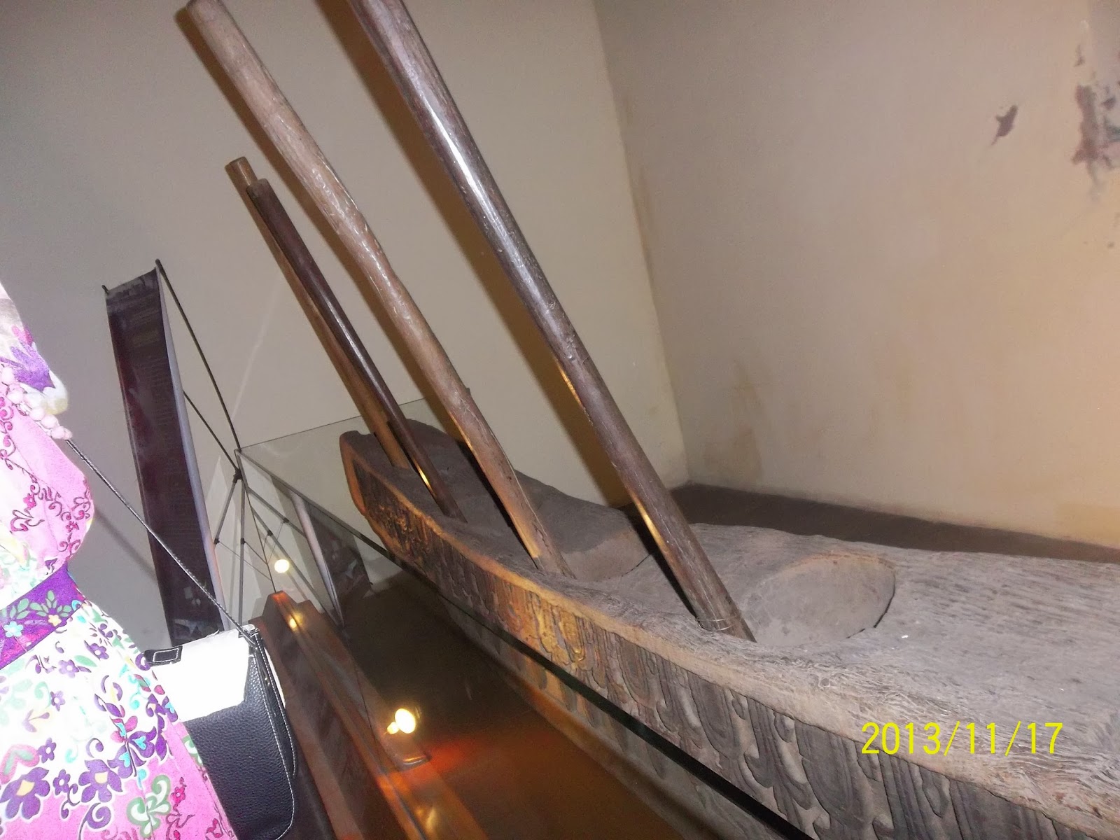 CULTURAL HERITAGE OF INDONESIA: Alat tumbuk Padi