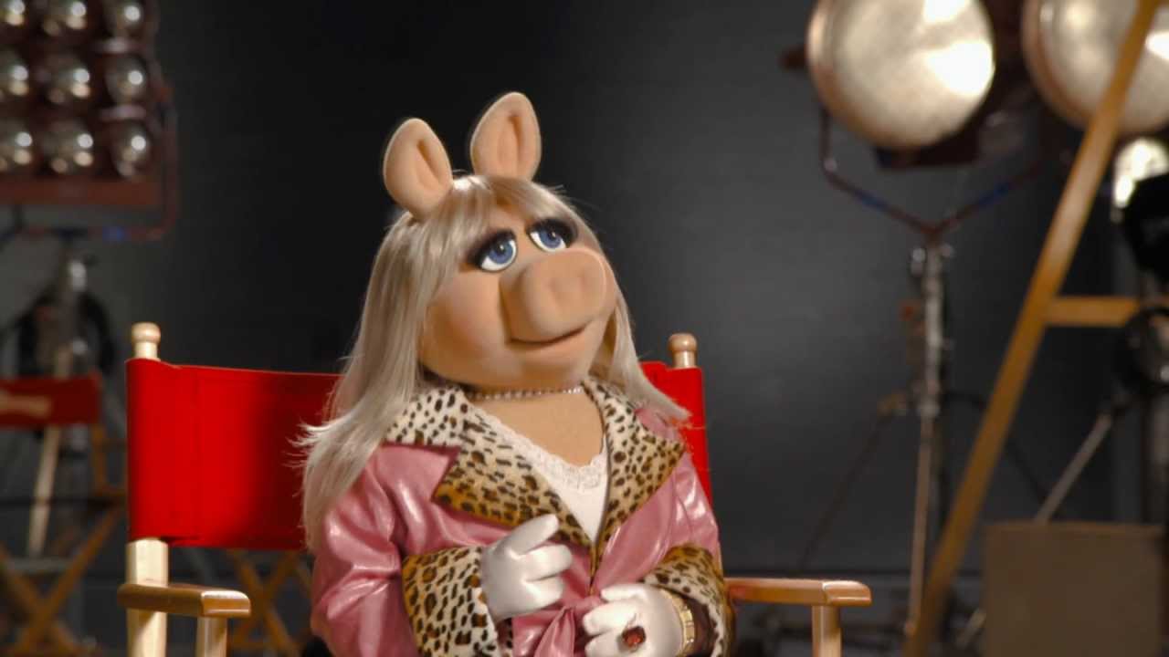Miss Piggy's Origin Story - #IHeartHollywood