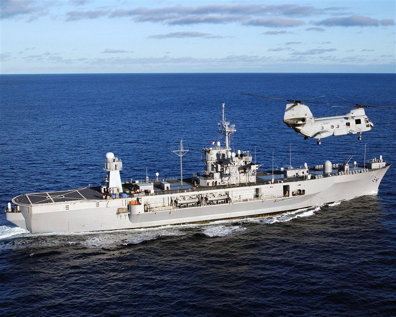 Four Bees: USS Mount Whitney LCC / JCC 20, U.S. Navy Mess Deck Cup / Mug