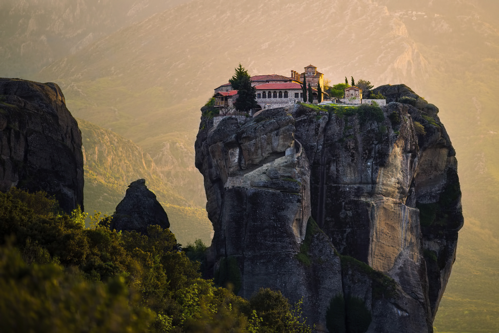 Kari LikeLikes: Varlaam Monastery, Meteora, Greece #adventure