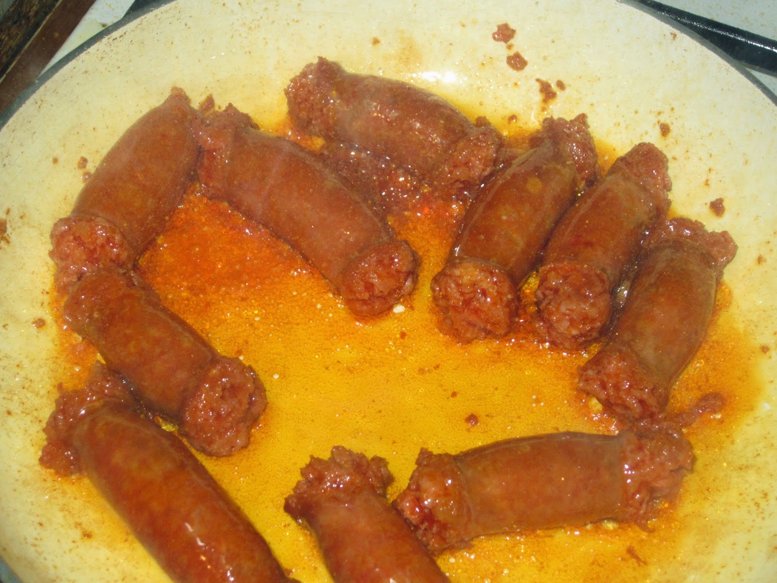 El rincón de Mundín: CHISTORRA FRITA CON PATATAS Y PIMIENTOS DEL PIQUILLO