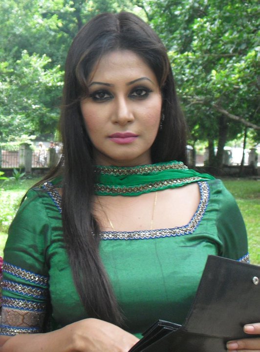 Bangladeshi Hot Model and Sexy TV Actress Picture, Photo and Wallpaper ...