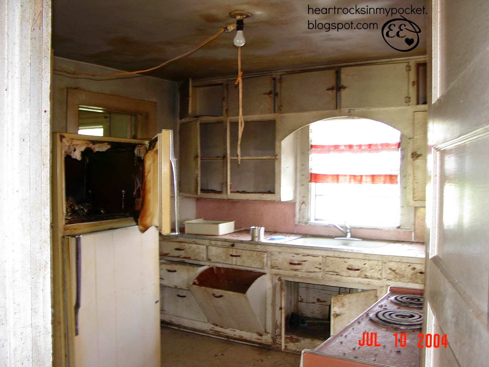 Abandoned Old Farmhouse Kitchens