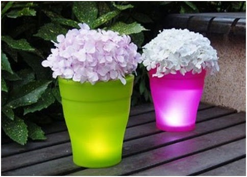 FLOWER POTS WITH LED LIGHTING | Garden & Terrace Design