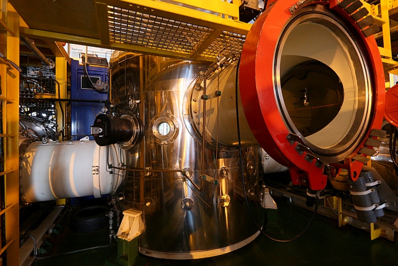 The LIMA Airshow: SWIFT RESCUE Submarine Rescue vessel