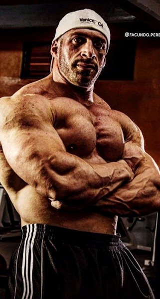 world bodybuilders pictures: english bodybuilder Facundo Perez
