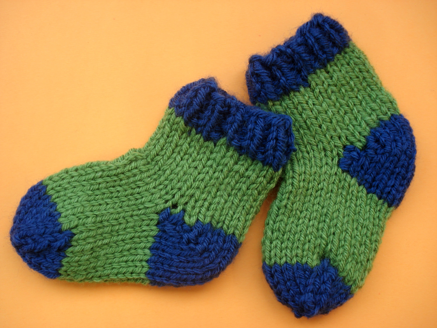 Sunflower Way: One Sock, Two Sock, Three Sock, Four...