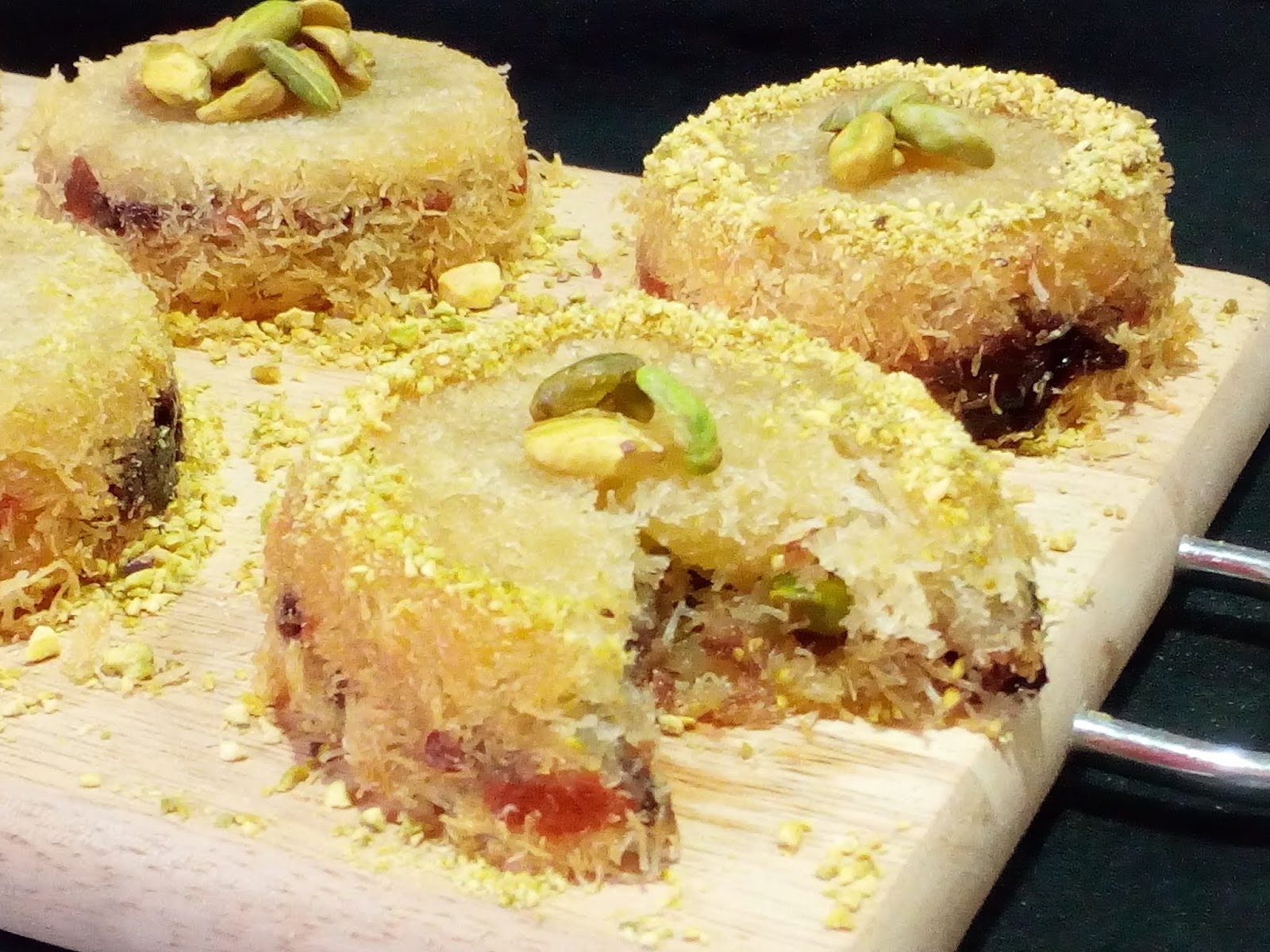 Daddy is The Chef: NUTELLA CHEESE KUNAFA