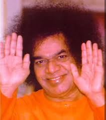 SATHYA SAI BABA &, other Babas of India: Is the afro hairdo of Sathya ...