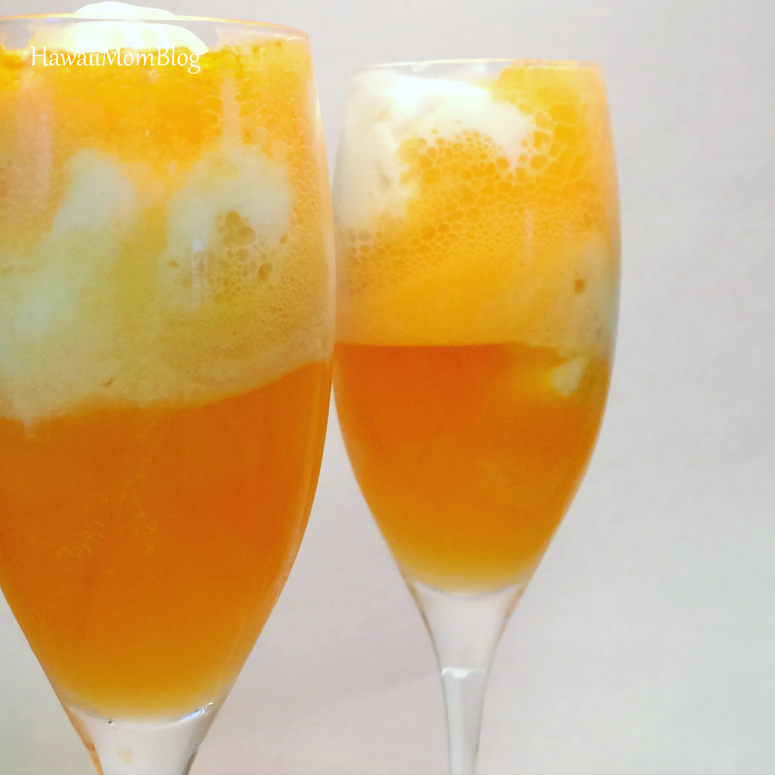 Hawaii Mom Blog: Boozy Creamsicle Float Recipe
