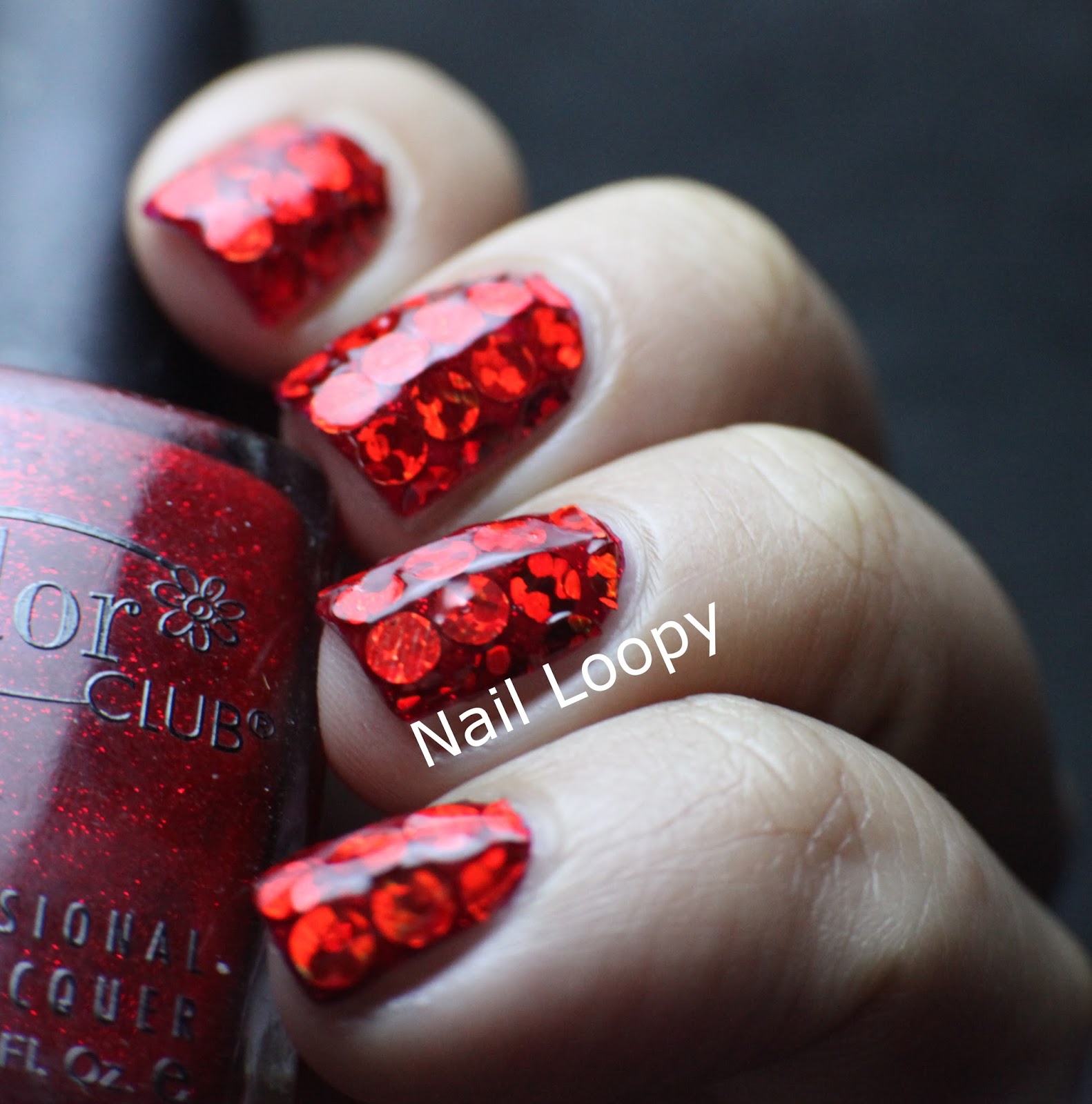 nail loopy: SUPER HOLOGRPAHIC & SPARKLY RED GLITTER NAILS!
