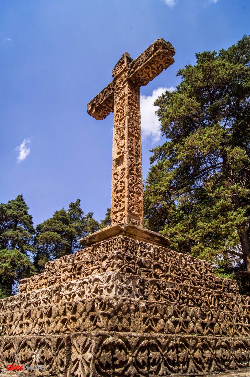 Jaime Ramos Méndez: Cruz atrial en la parroquia de San Francisco de ...