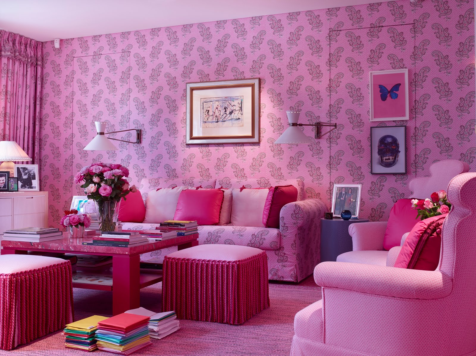 JOHN STEFANIDIS: LIVING BY DESIGN: A House in London by JOHN STEFANIDIS