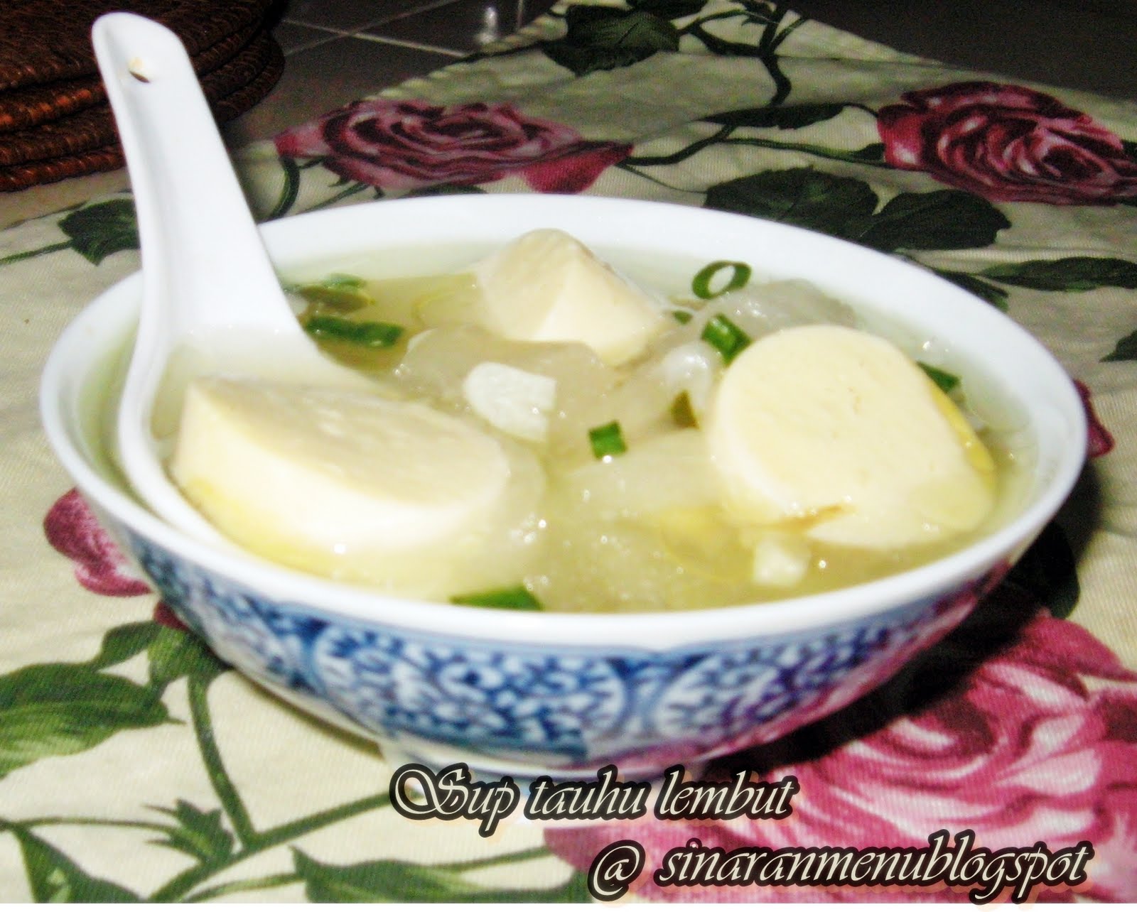 Sup Tauhu Lembut Dan Timun Tua