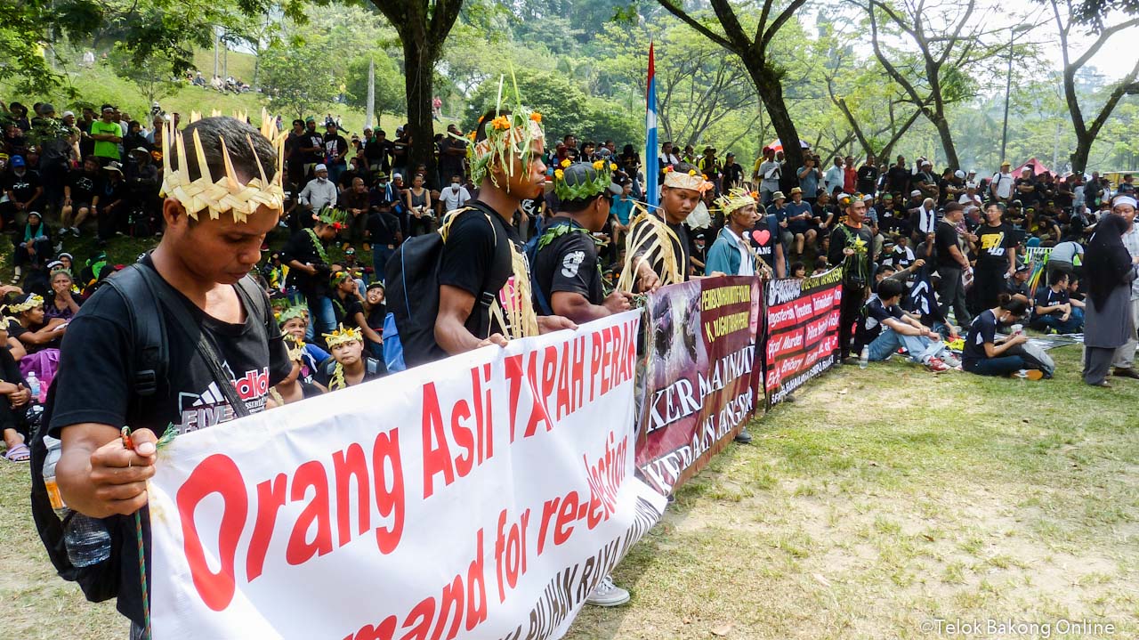 Telok Bakong Online: GAMBAR SEKITAR BLACKOUT 505 DI PADANG MERBOK KUALA ...