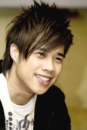 Taiwanese 原住民 Singers，& Hotpot