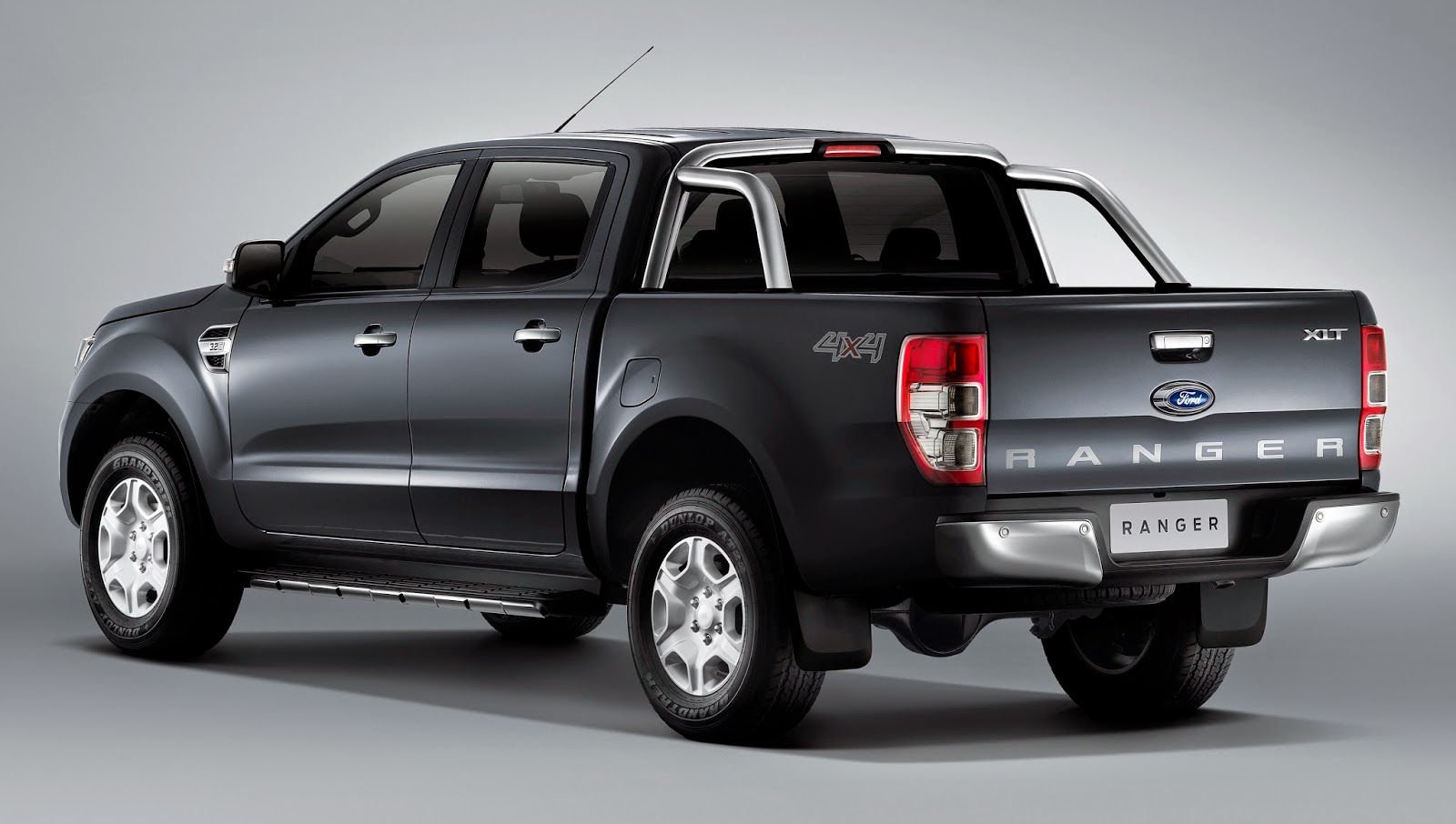 Ford apresenta Ranger 2016 reestilizada