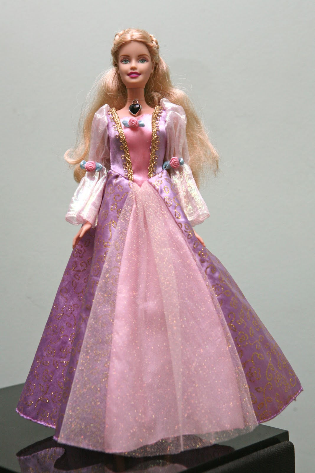 Barbie: Barbie normal but very beautiful