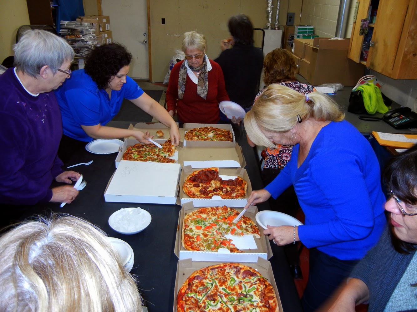 Ronna's Blog: Pizza Party at Work + Cake
