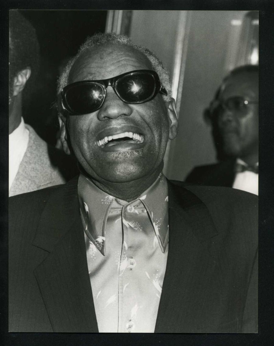 Ray Charles Video Museum: Ray Charles Is In Town - Chronology 1987