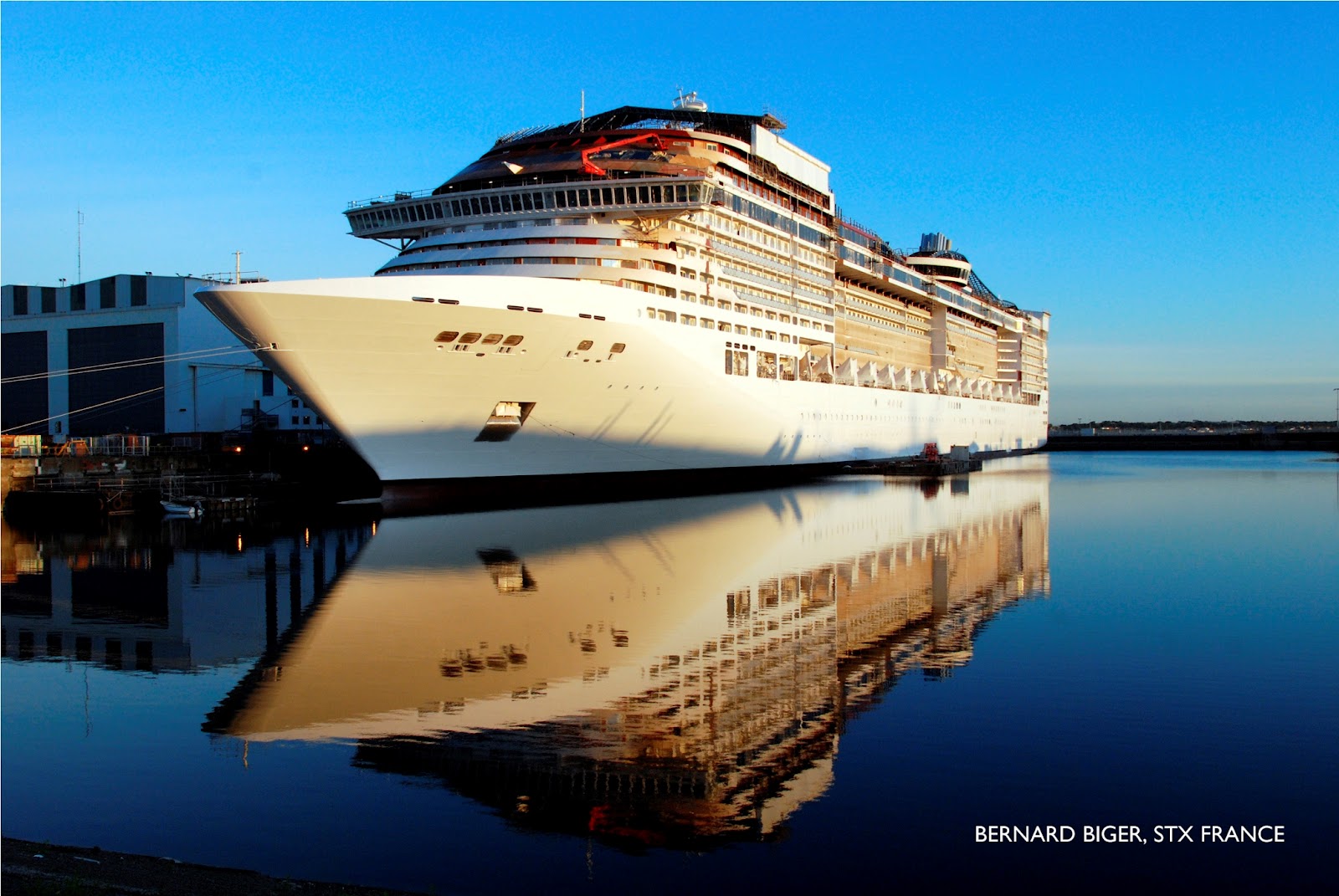 m/v MSC Divina ~ Mighty-Ships.com