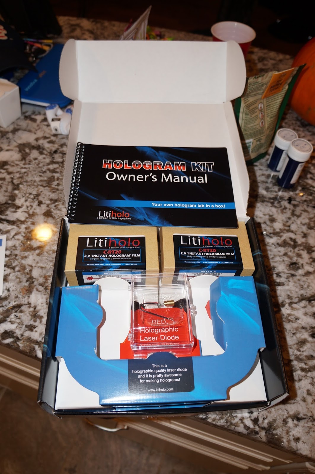 Evan and Lauren's Cool Blog: 12/17/15: Litiholo Holograph Kit Review