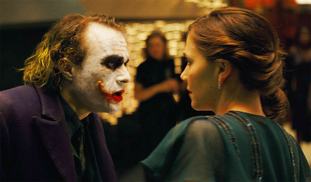 Storyboard revela versão alternativa da cena de Batman salvando Rachel ...