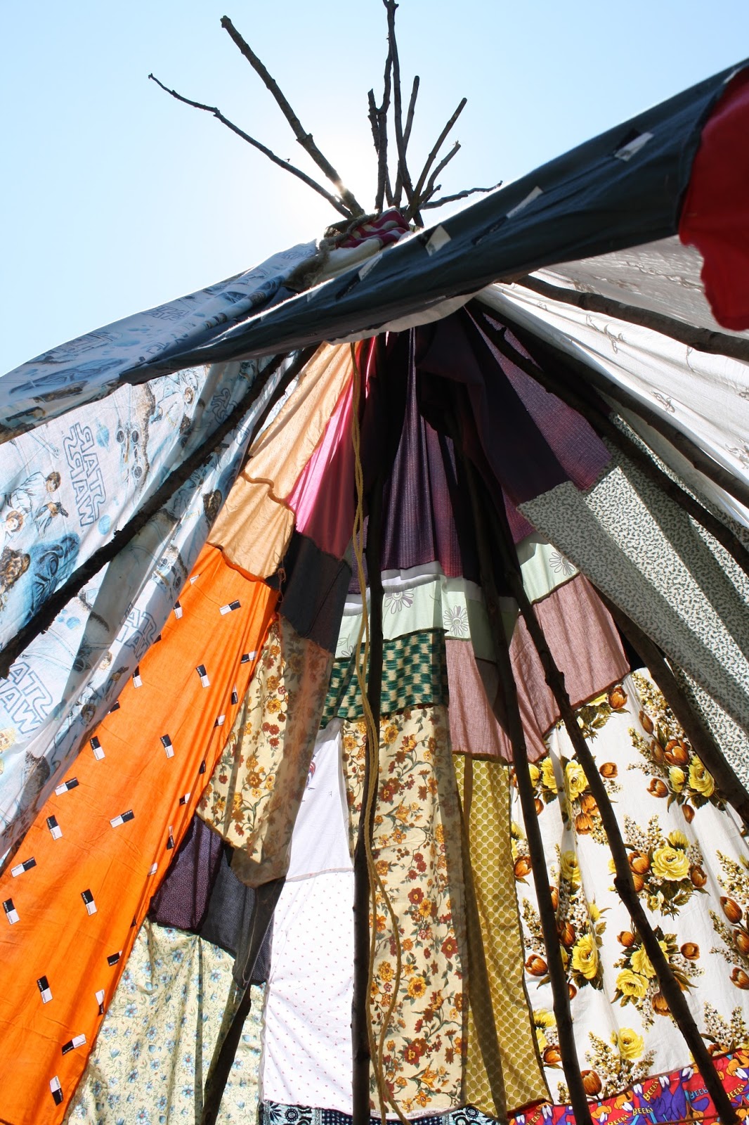 GoldFeather Blog: How I made my Tepee Garden