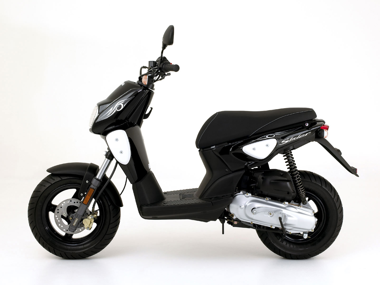 2007 YAMAHA Slider Naked Scooter insurance, pictures