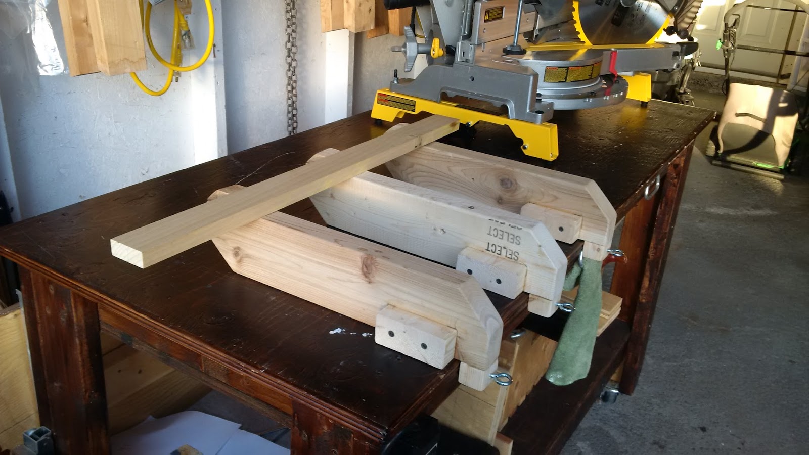 Renos/Woodworking Projects: Handy Bench Hooks