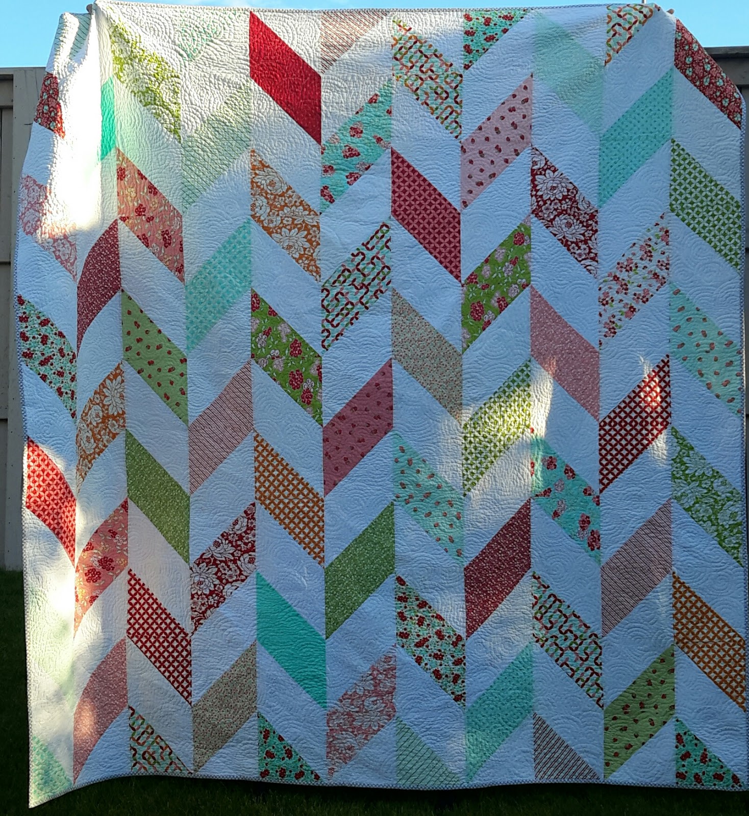 Simple Sweet Yarns: Sophie's Swirl Quilt