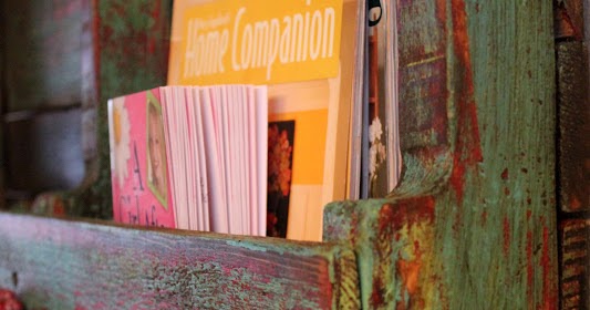 Beyond The Picket Fence: Pallet Shelf and Coat Hook with a Fantastic Finish