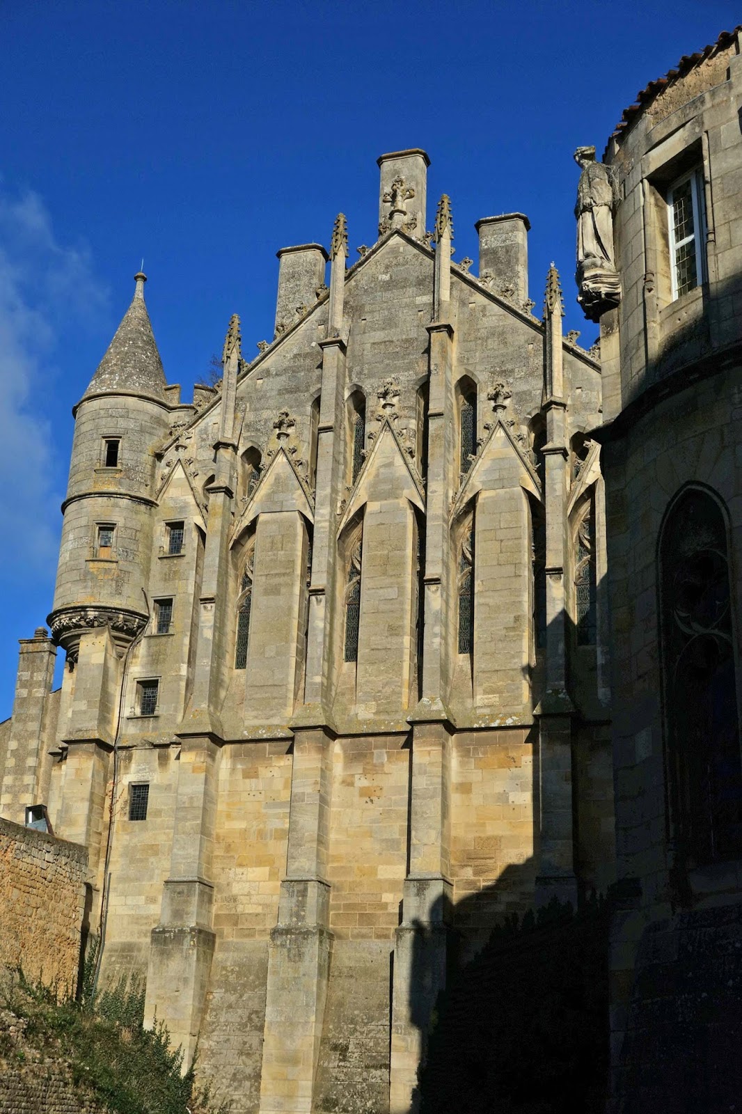 La Lair On Wheels: Poitiers' Cathedrals, survivors of the Hundred Years ...