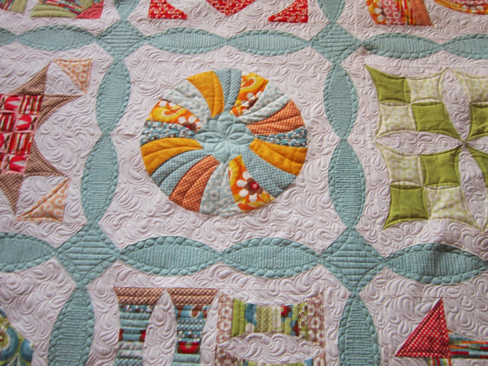 Quilting Is My Bliss: Laura's Quilt