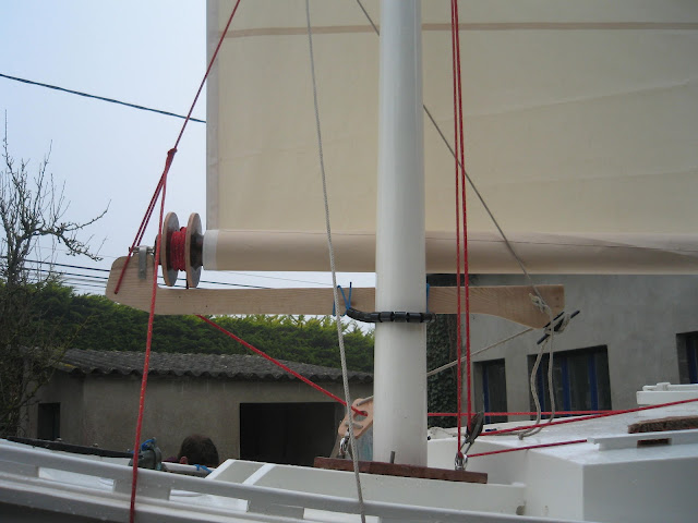 Boat Bits: Some more balanced lug goodness...