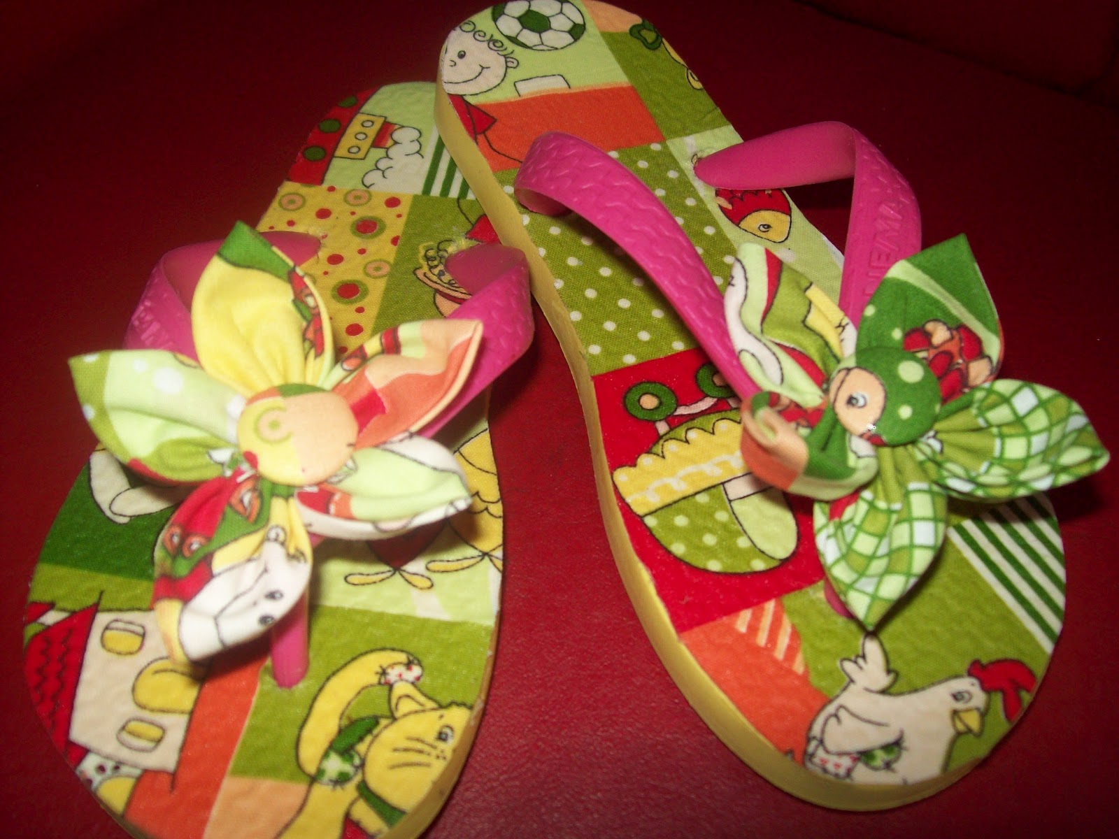 Puntos y Retazos: chinelas con decoupage en tela