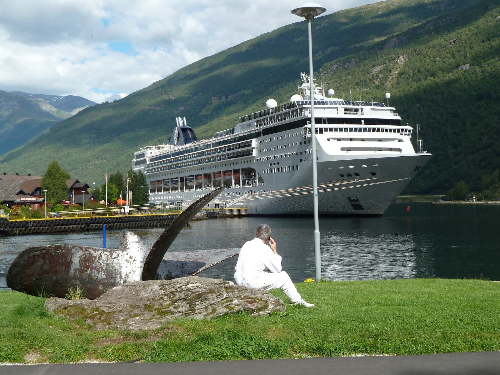 La Loc@: Viaje a Noruega VII. Myrdal-Flam: Ferry-Gudvangen-Voss, 18/8/2016