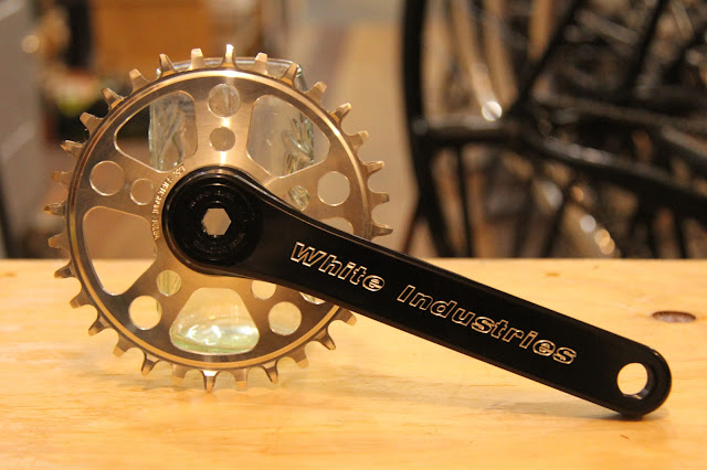 ついに来たWHITEINDUSTRIES MR30